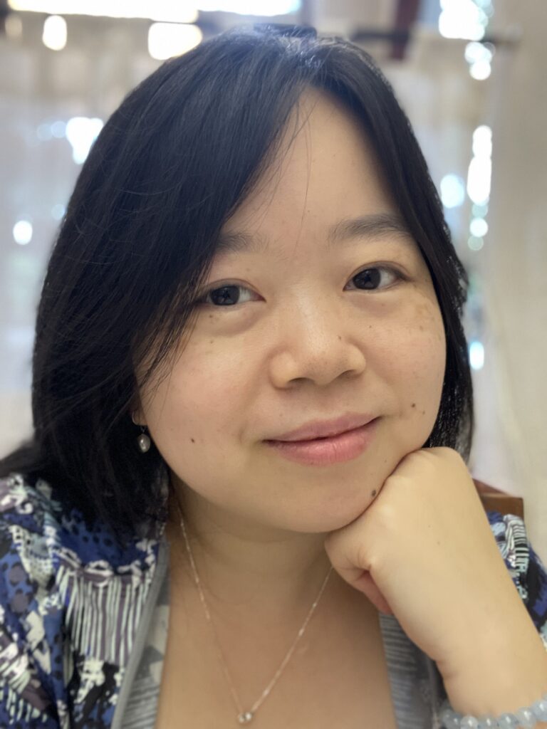 Holly Hieu – SEO Content Writer for mental health, English language learning, and sustainability